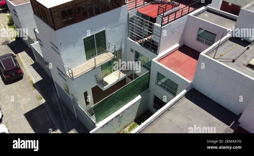 Mexican building Stock Videos & Footage - HD and 4K Video Clips - Alamy
