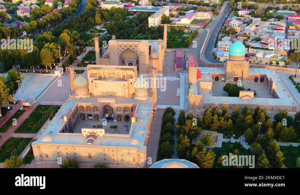 Islamic square Stock Videos & Footage - HD and 4K Video Clips - Alamy