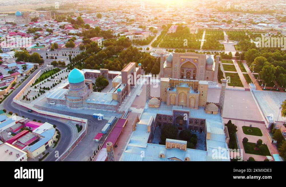 Madrasa in samarkand Stock Videos & Footage - HD and 4K Video Clips - Alamy