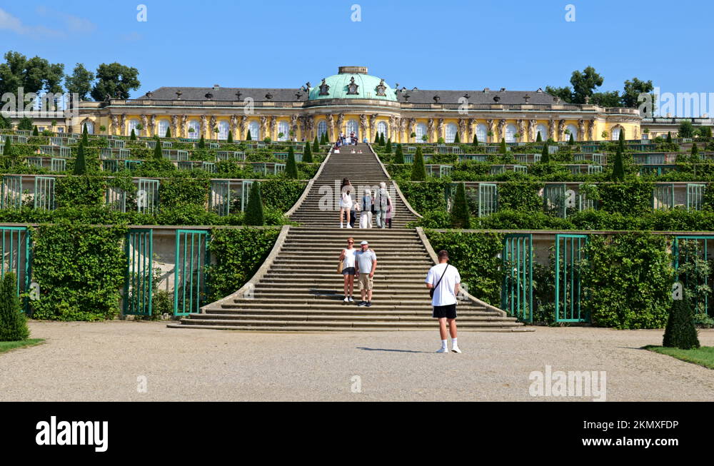 King stairs gardens Stock Videos & Footage - HD and 4K Video Clips - Alamy