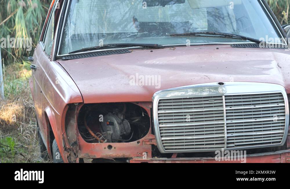 Abandoned mercedes benz Stock Videos & Footage - HD and 4K Video Clips ...