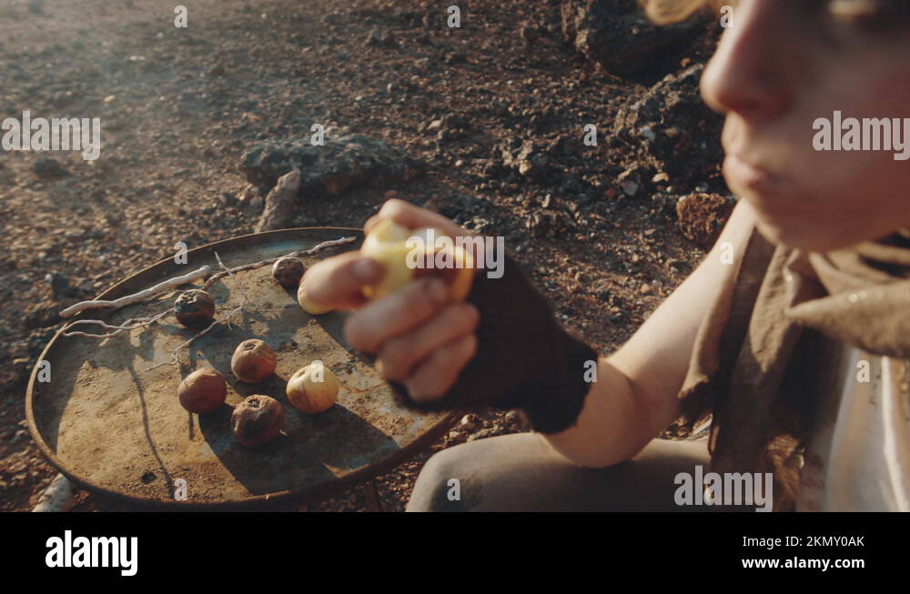 Worn rotten Stock Videos & Footage - HD and 4K Video Clips - Alamy