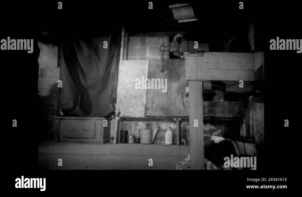 Atomic fallout clock Stock Videos & Footage - HD and 4K Video Clips - Alamy