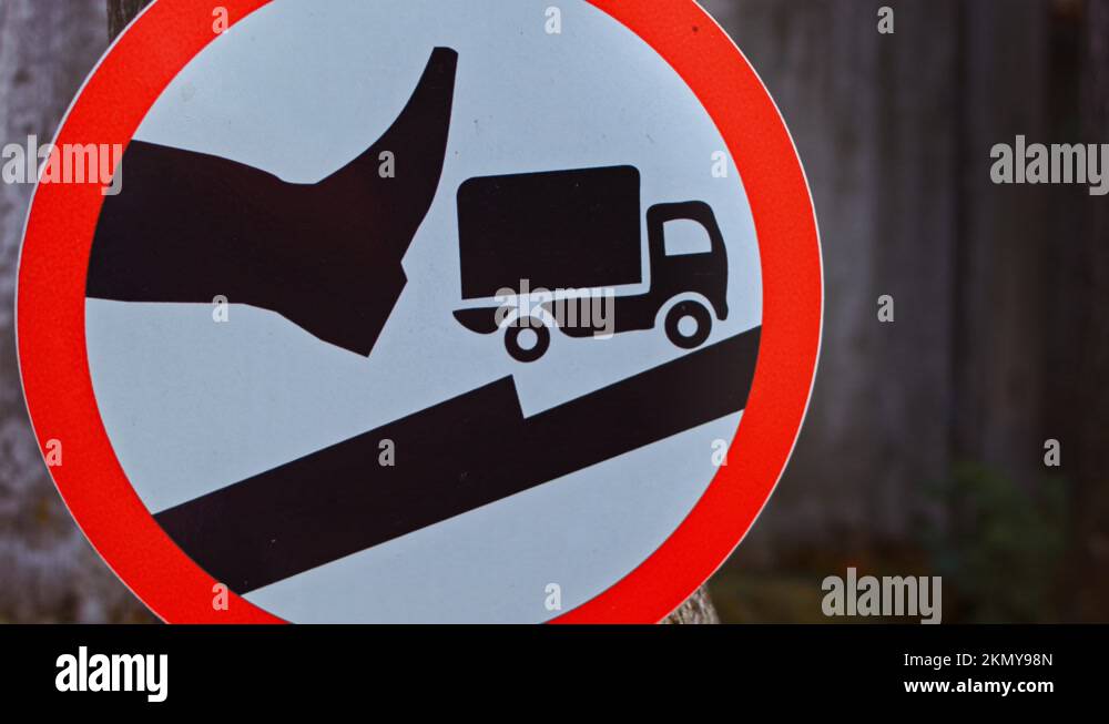 Funny road signs. The toilet is not here, it is forbidden to urinate ...