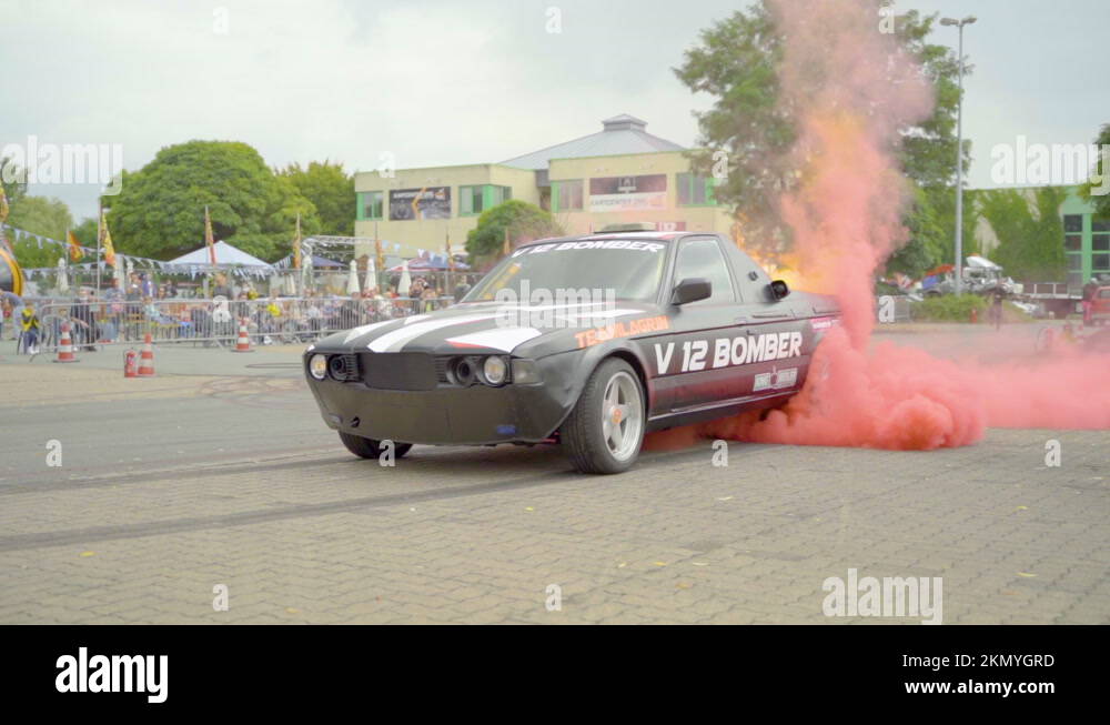 Dragster car Stock Videos & Footage - HD and 4K Video Clips - Alamy
