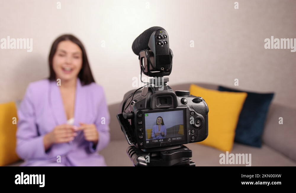 Unpacking Order Stock Videos Footage Hd And 4k Video Clips Alamy