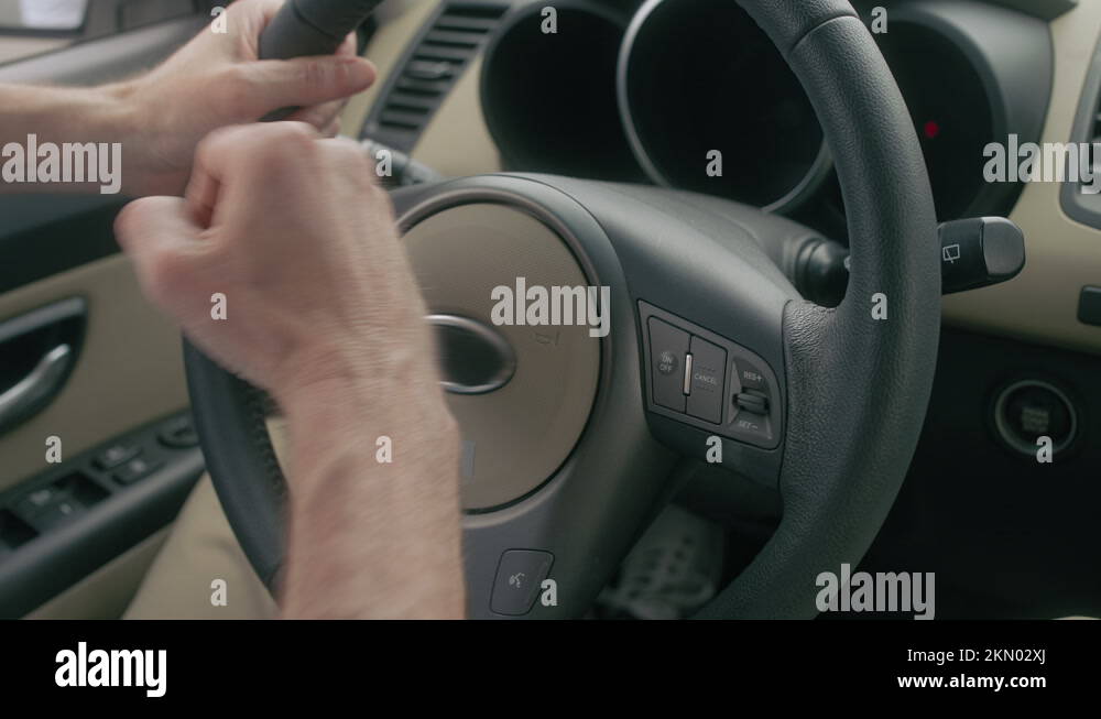 Man honking horn Stock Videos & Footage - HD and 4K Video Clips - Alamy