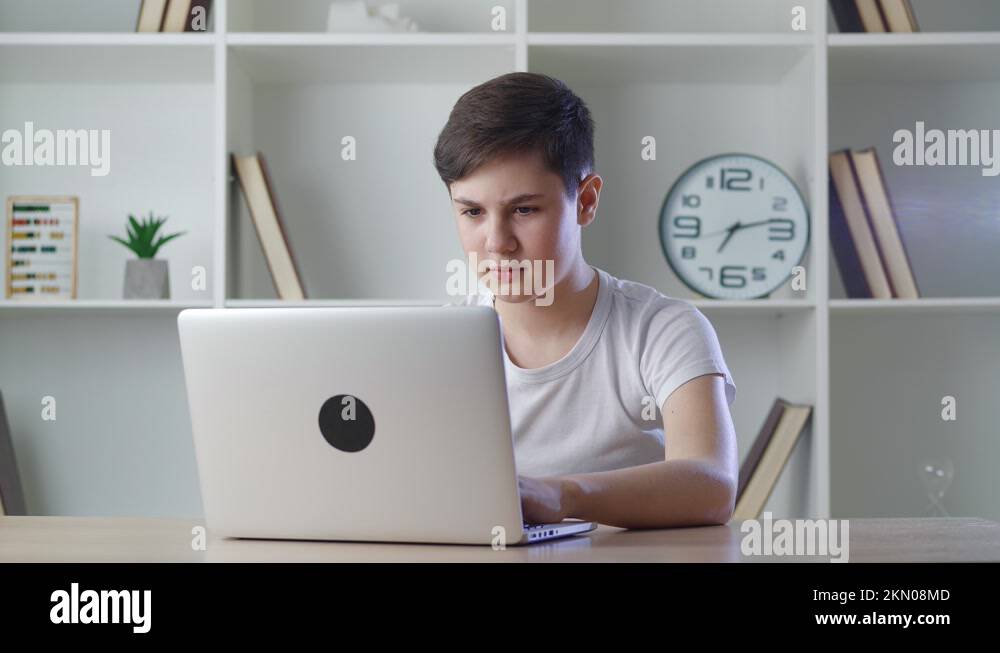 Boy smiling 13 years Stock Videos & Footage - HD and 4K Video Clips - Alamy