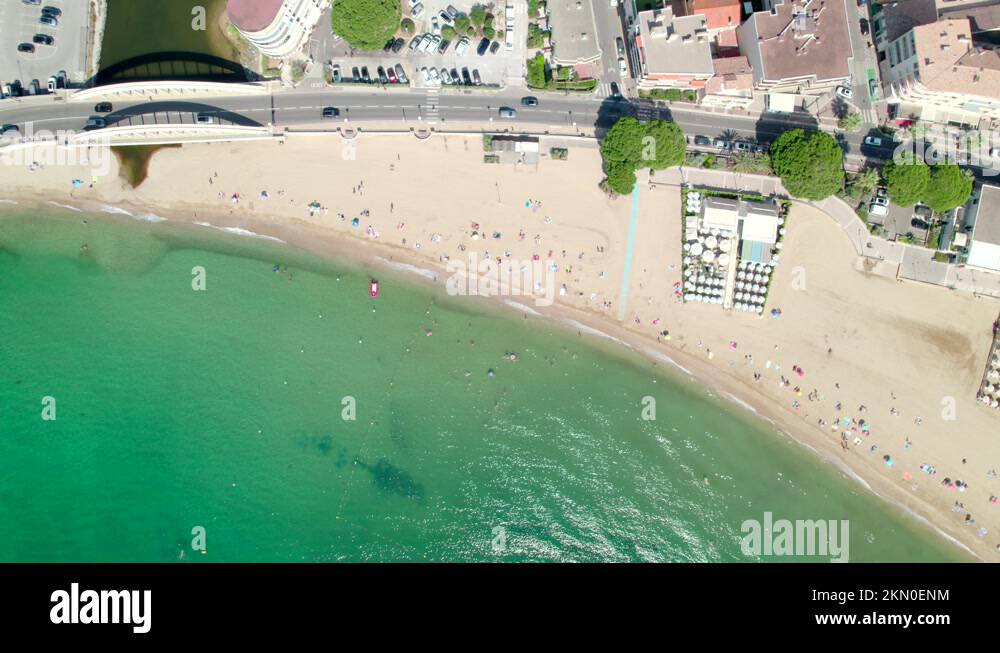 Sainte maxime beach Stock Videos & Footage - HD and 4K Video Clips - Alamy