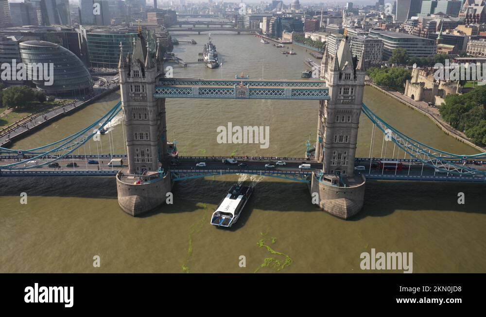 Under the river thames bridge Stock Videos & Footage - HD and 4K Video ...