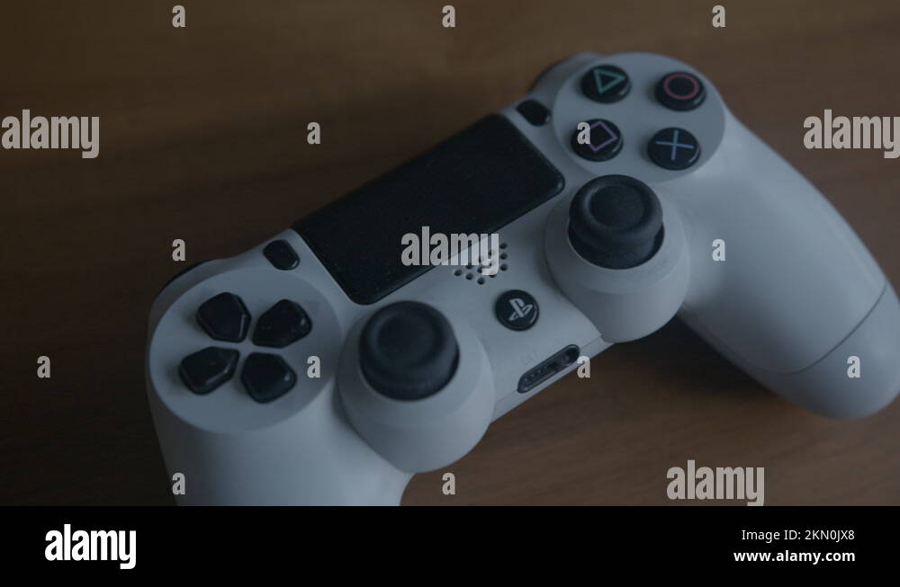 Directional buttons Stock Videos & Footage - HD and 4K Video Clips - Alamy