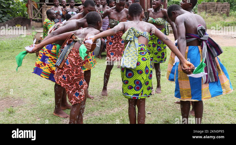 Ghana dancing Stock Videos & Footage - HD and 4K Video Clips - Alamy