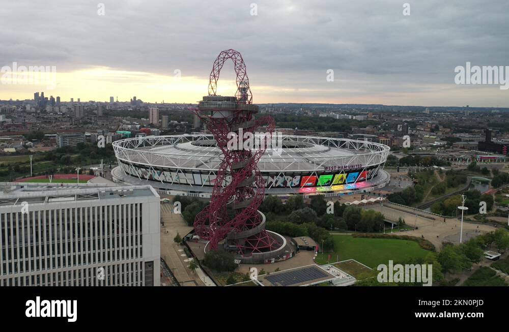 Steel construction background Stock Videos & Footage - HD and 4K Video ...