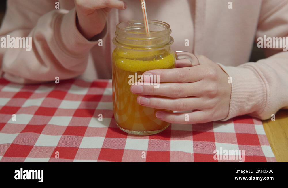 Colds drinks Stock Videos & Footage - HD and 4K Video Clips - Alamy