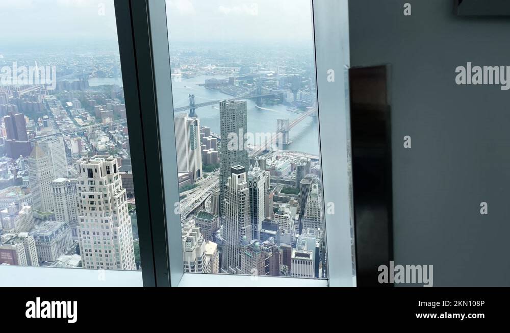 Catching a glimpse along the window from One World Observatory in New ...