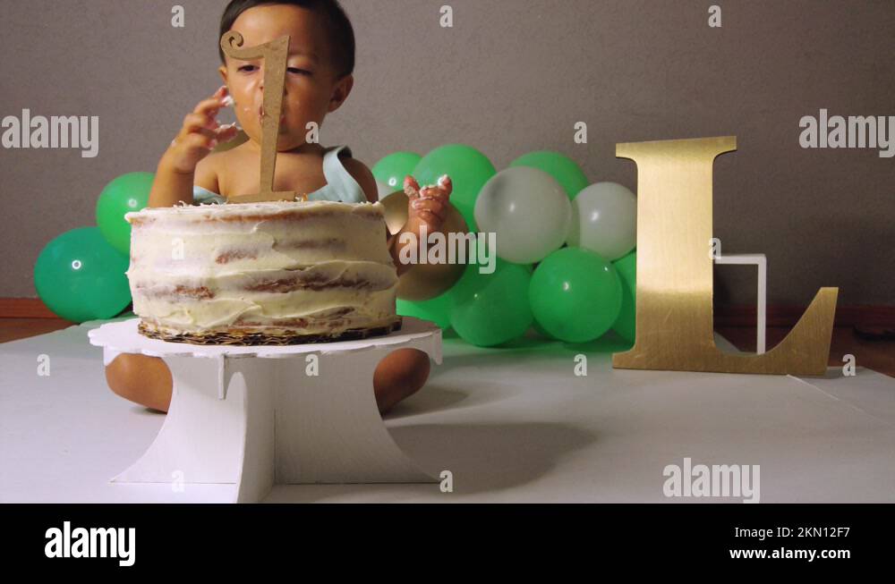 Smashing the cake Stock Videos & Footage - HD and 4K Video Clips - Alamy