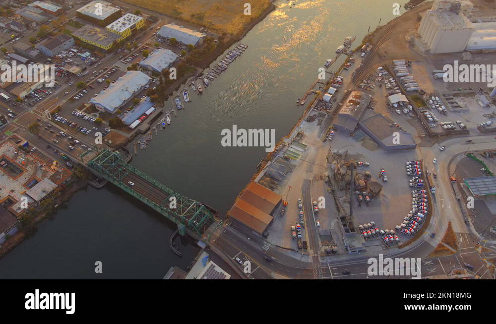 Rotation movement over the Park Street Bridge over the Tidal canal in ...