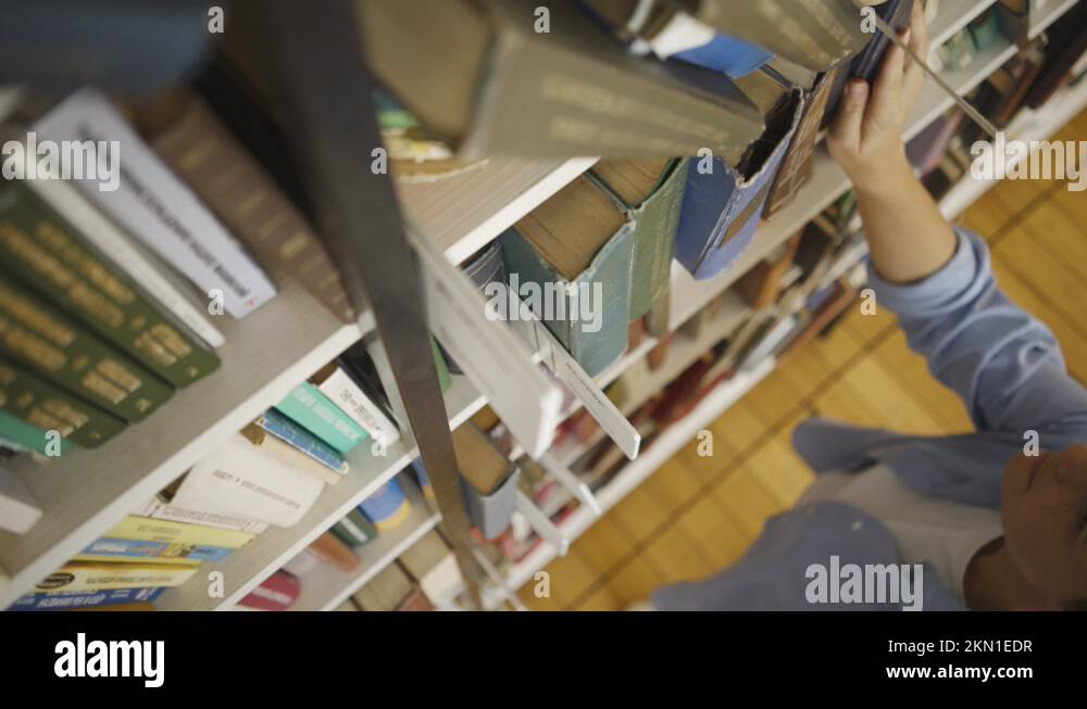 Academic visitor Stock Videos & Footage - HD and 4K Video Clips - Alamy