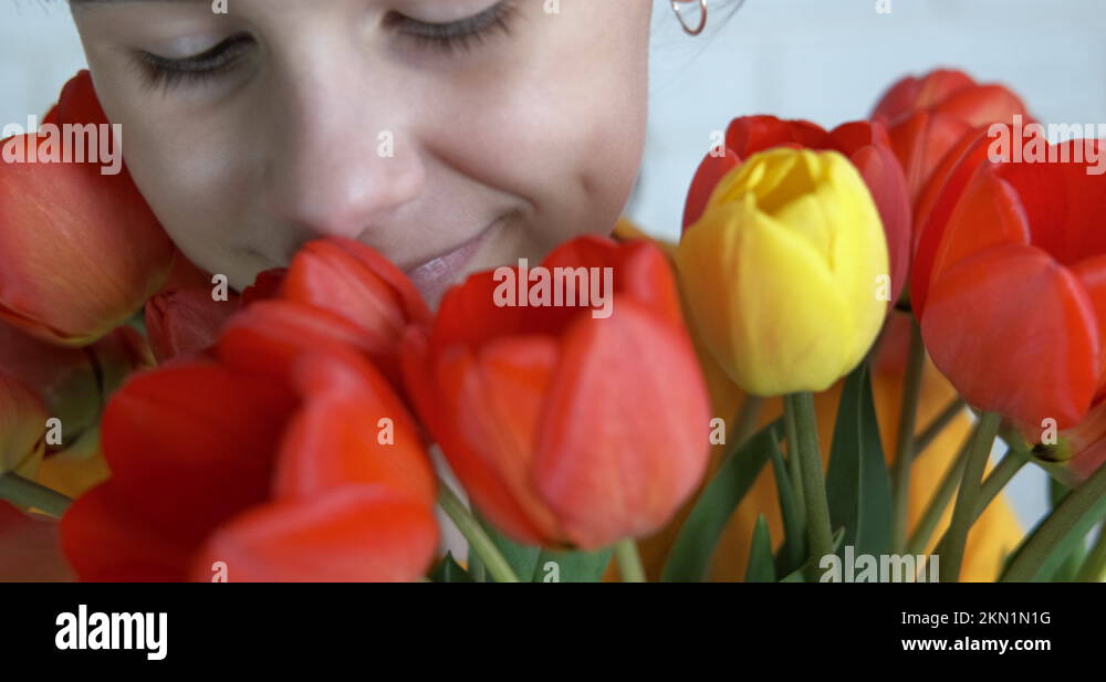 Adorable flowers Stock Videos & Footage - HD and 4K Video Clips - Alamy