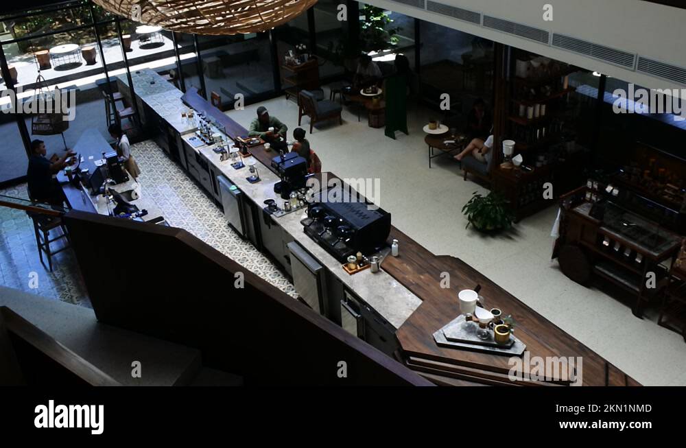 Largest table Stock Videos & Footage - HD and 4K Video Clips - Alamy