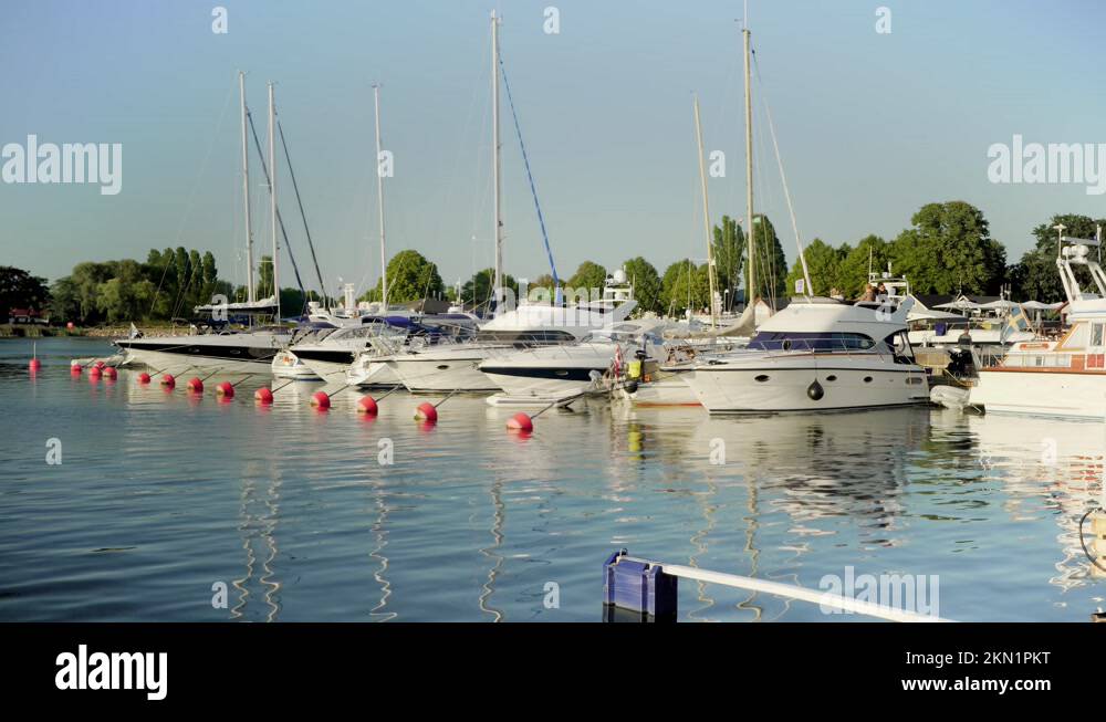 Sail ship ships Stock Videos & Footage - HD and 4K Video Clips - Alamy