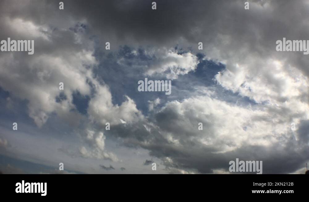 Cirrus cloud formation Stock Videos & Footage - HD and 4K Video Clips ...