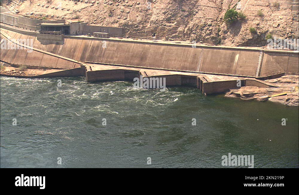 Kariba dam water Stock Videos & Footage - HD and 4K Video Clips - Alamy