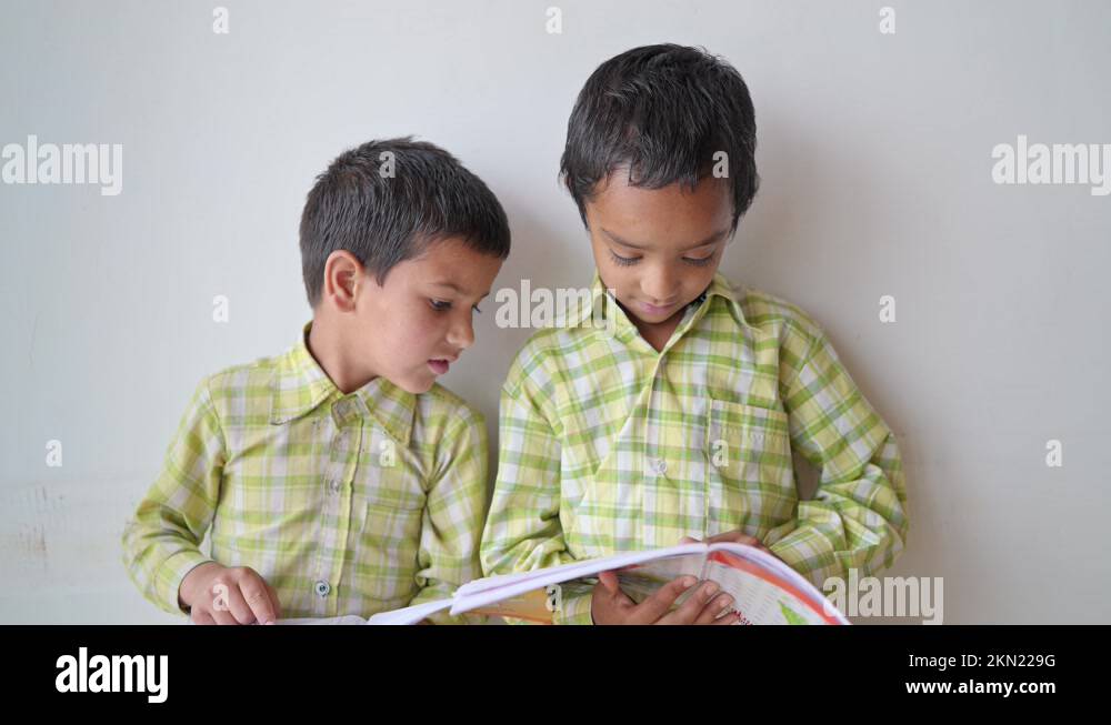Primary school children reading Stock Videos & Footage - HD and 4K ...