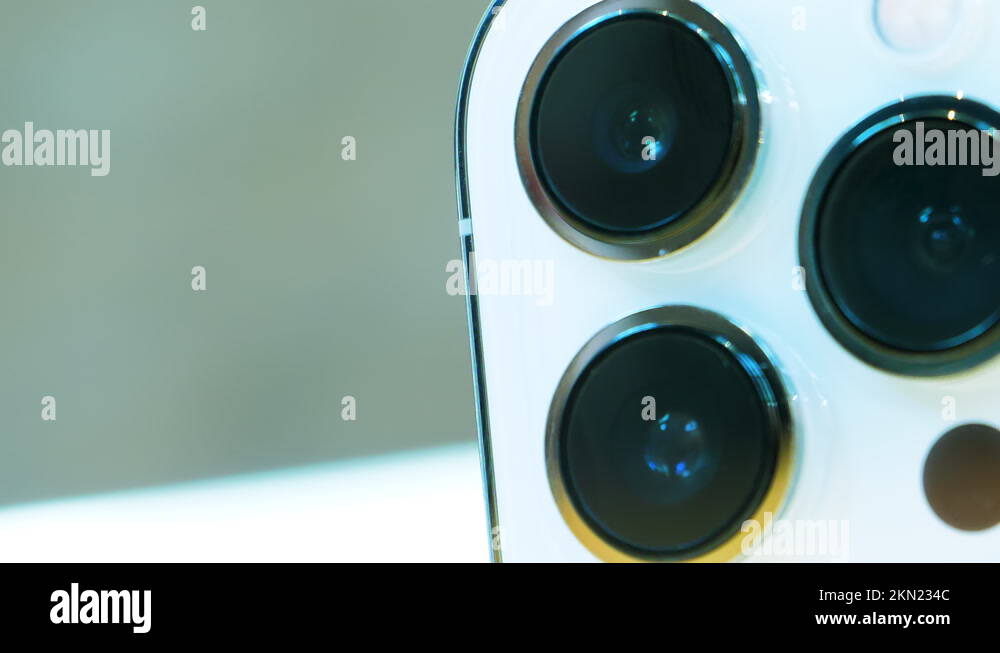 Apple iphone 13 camera Stock Videos & Footage - HD and 4K Video Clips ...