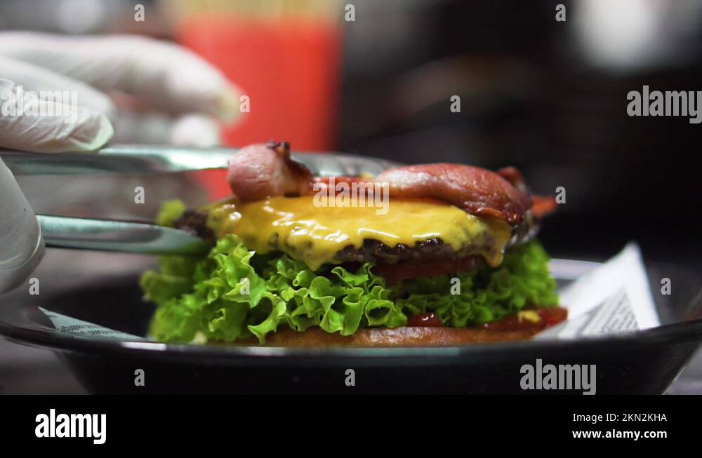 Sandwich assembly Stock Videos & Footage - HD and 4K Video Clips - Alamy