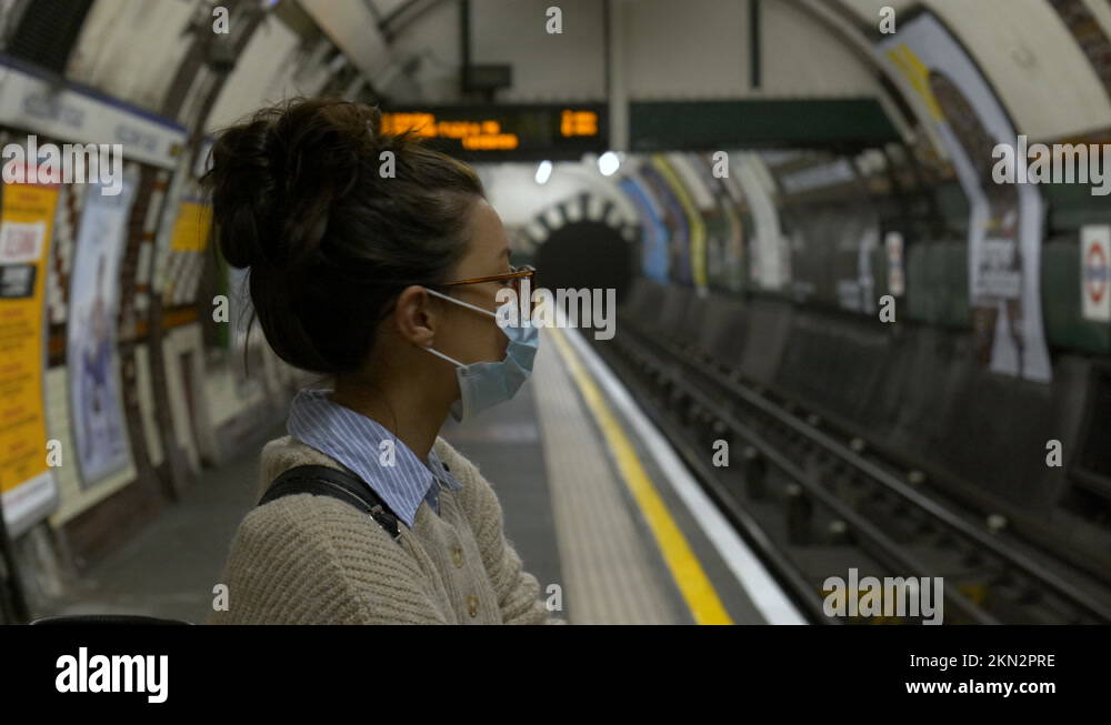London tube empty mask Stock Videos & Footage - HD and 4K Video Clips ...