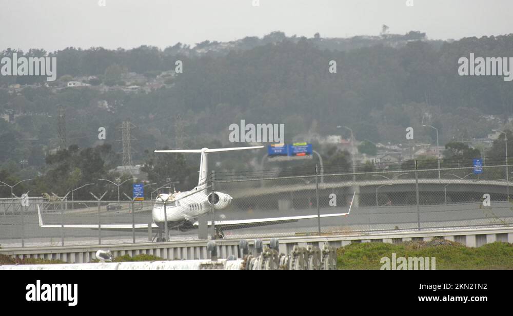 Gulf stream jet Stock Videos & Footage - HD and 4K Video Clips - Alamy