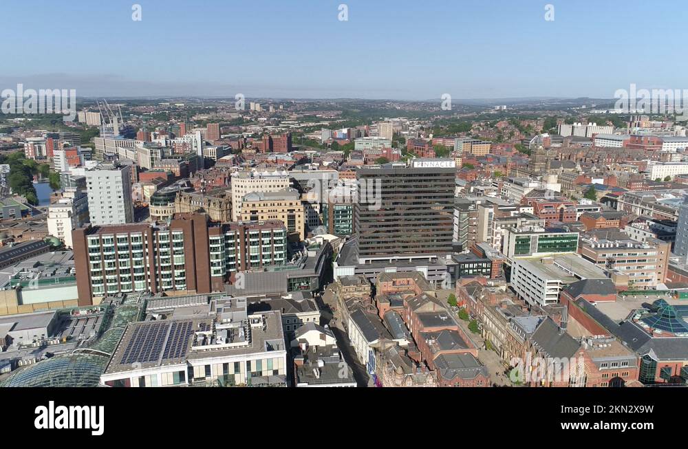 Pinnacle centre Stock Videos & Footage - HD and 4K Video Clips - Alamy