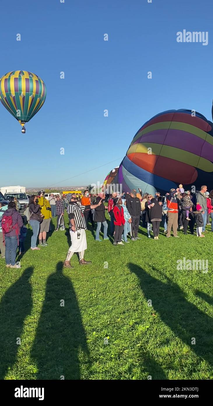 Take off of a Hot Air Balloons at the Albuquerque Balloon Fiesta 2021 ...