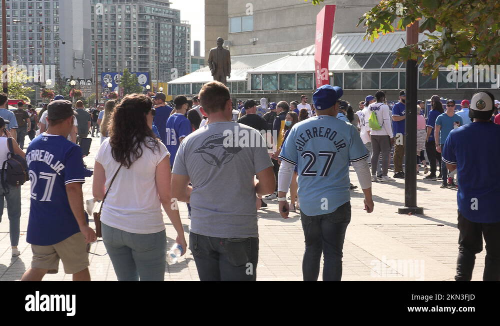 New normal with Toronto Blue Jays baseball fans at stadium fully ...