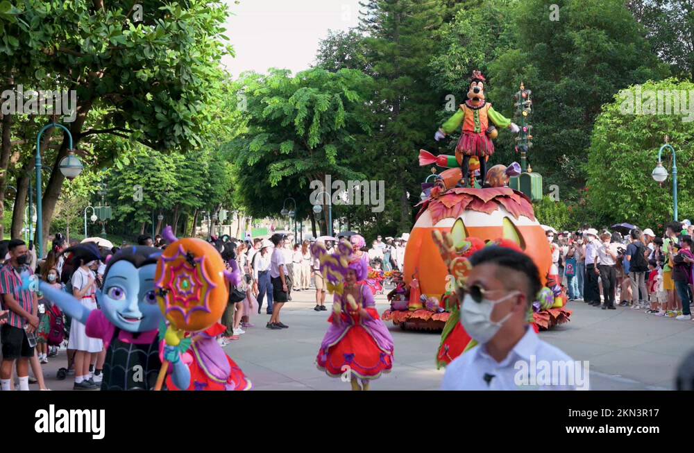 Disney goofy character Stock Videos & Footage - HD and 4K Video Clips ...