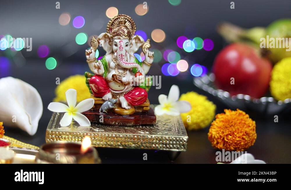 Lord ganpati bappa Stock Videos & Footage - HD and 4K Video Clips - Alamy