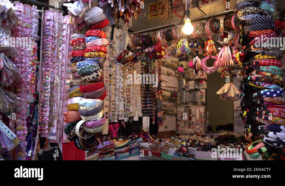 Women accessories Stock Videos & Footage - HD and 4K Video Clips - Alamy