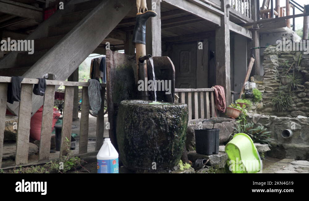 Traditional water well and pump Stock Videos & Footage - HD and 4K ...