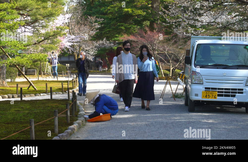 Kanazawa garden spring Stock Videos & Footage - HD and 4K Video Clips ...