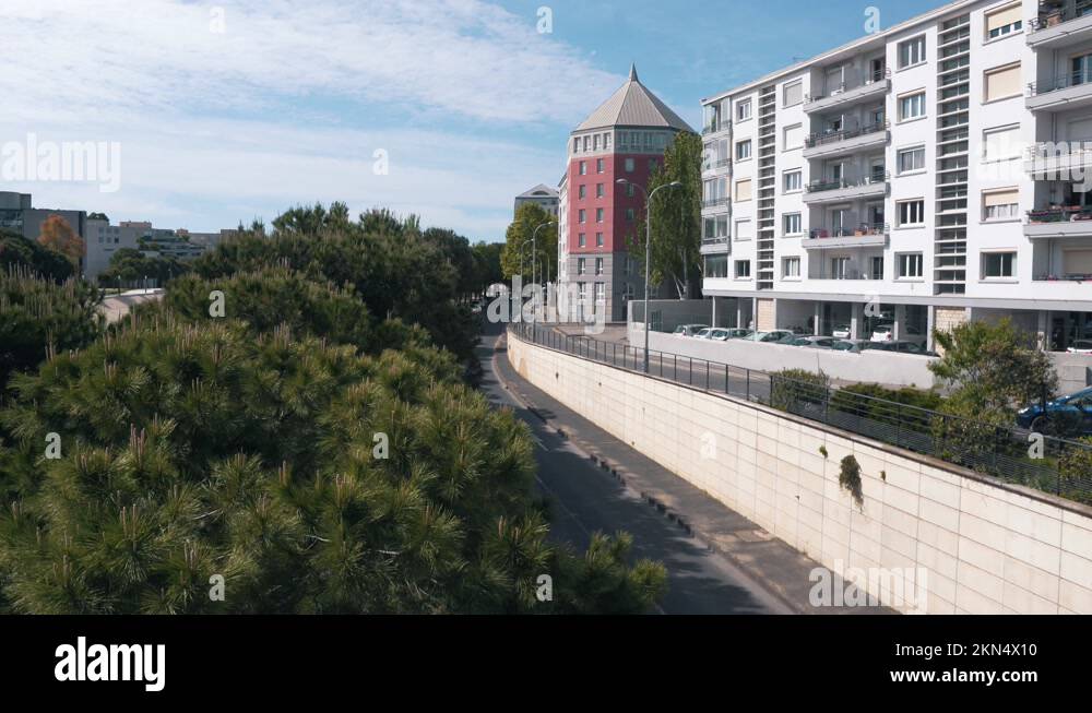 Move sideways Stock Videos & Footage - HD and 4K Video Clips - Alamy