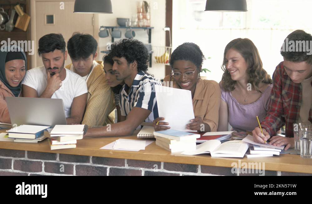 Campus test Stock Videos & Footage - HD and 4K Video Clips - Alamy