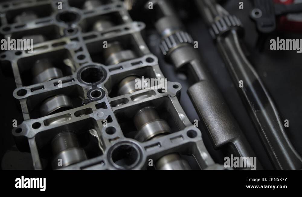 Engine lifter Stock Videos & Footage - HD and 4K Video Clips - Alamy
