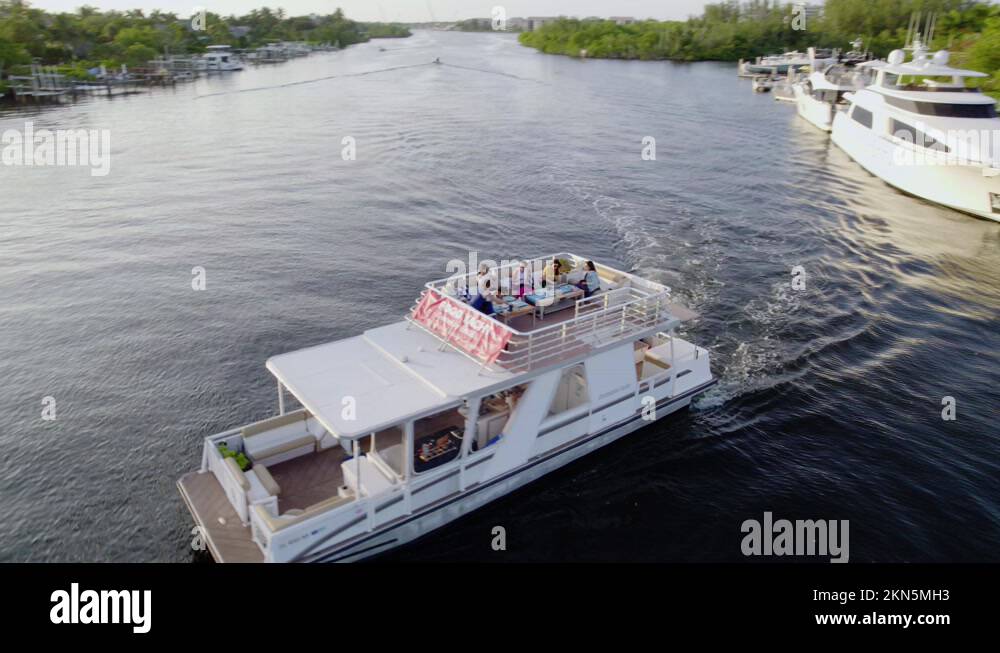 Orbit of jupiter around sun Stock Videos & Footage - HD and 4K Video ...