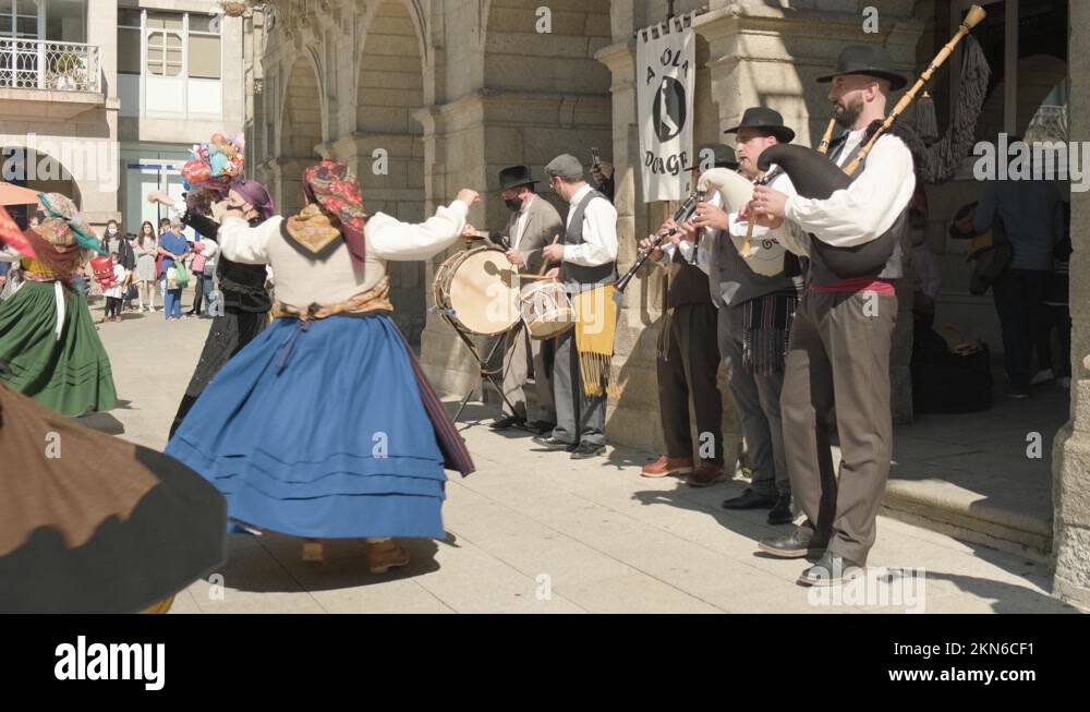 Costume regional Stock Videos & Footage - HD and 4K Video Clips - Alamy