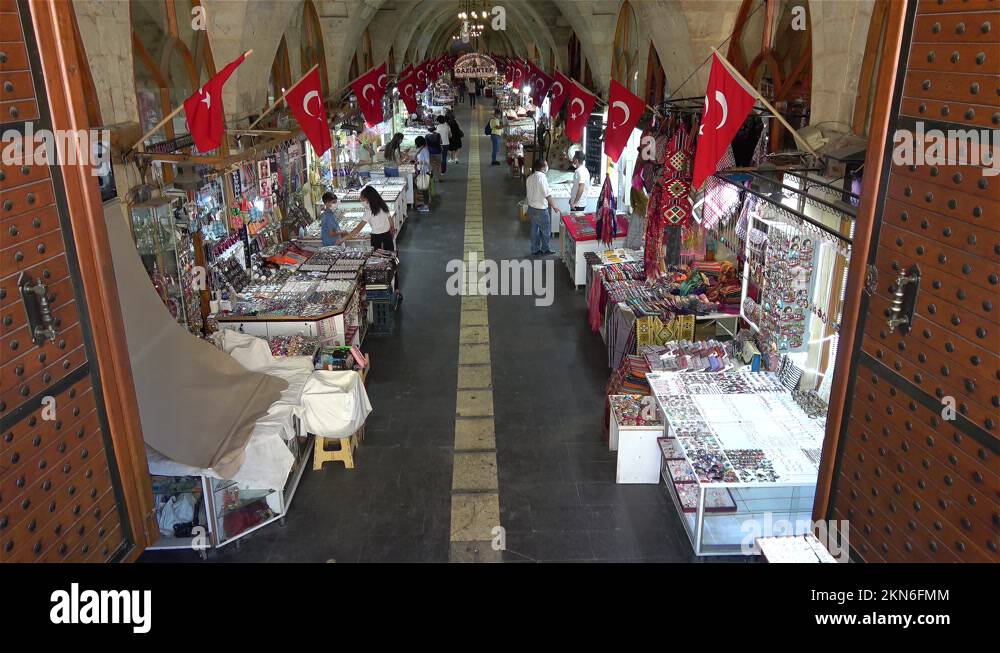 Grand door open Stock Videos & Footage - HD and 4K Video Clips - Alamy