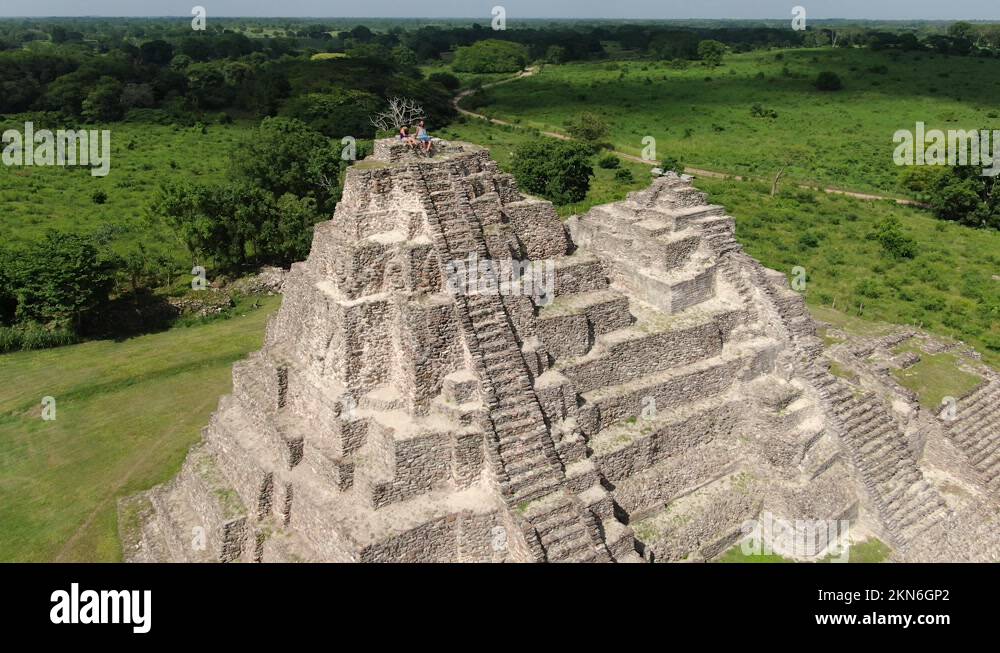 Mexican grand pyramid Stock Videos & Footage - HD and 4K Video Clips ...