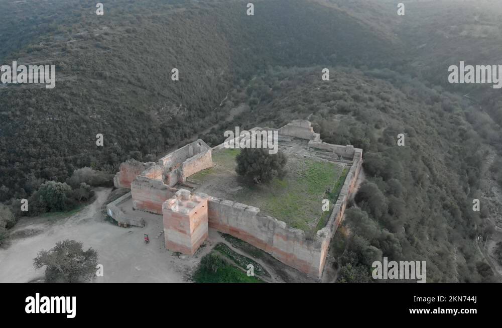 Paderne algarve Stock Videos & Footage - HD and 4K Video Clips - Alamy