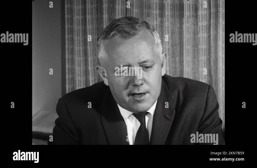 Make making a point Stock Videos & Footage - HD and 4K Video Clips - Alamy