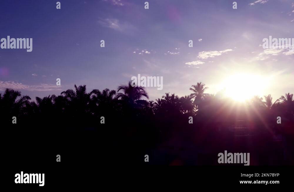 sunrise magenta blue sky n Bright rainbow spectrum sun light ray Stock ...